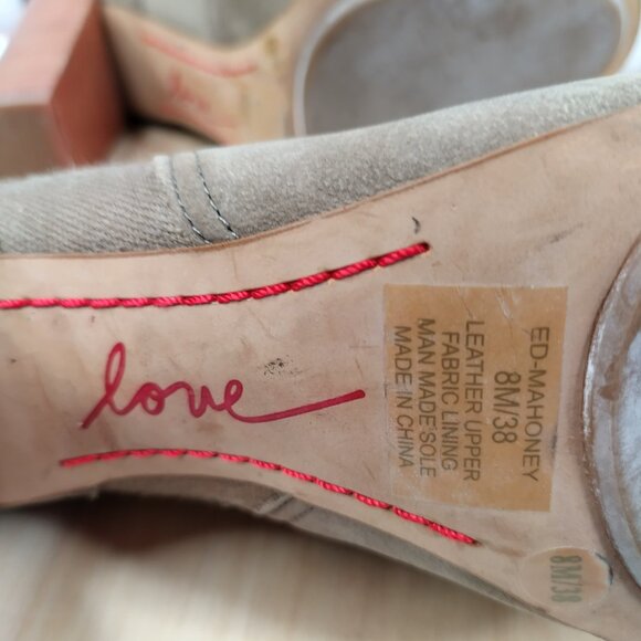Ellen Degeneres | Shoes | Ed Mahoney Stacked Heel Beige Tan Nubuck ...